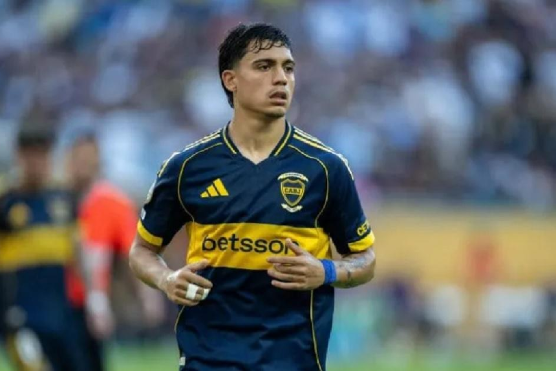 Elche de España y Vélez tienen en la mira al Changuito Zeballos - Radio ...